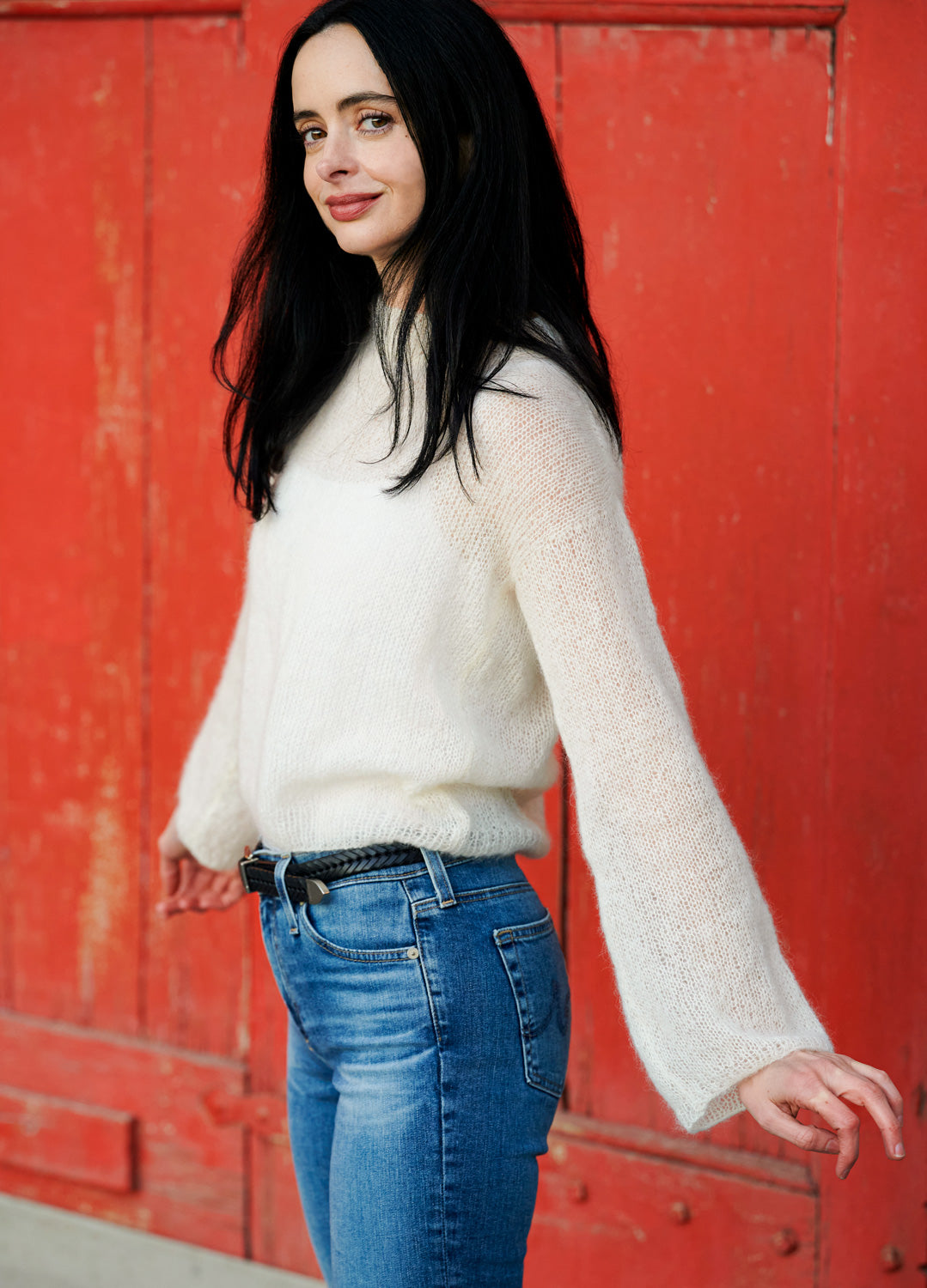 The go to Sweater x Krysten Ritter Kit – We Are Knitters